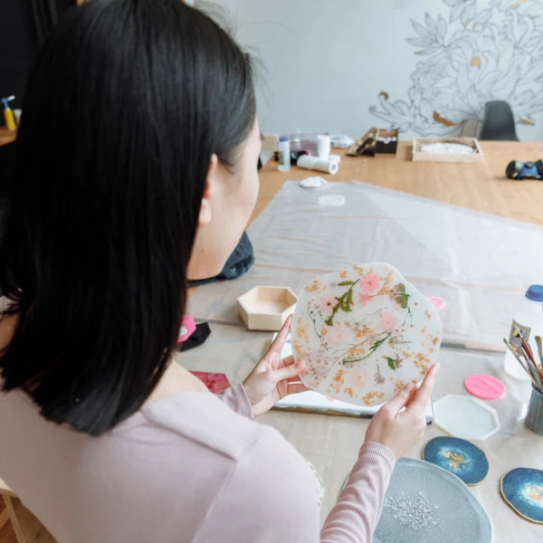 Resin Art Course and Workshop – Art's Shala